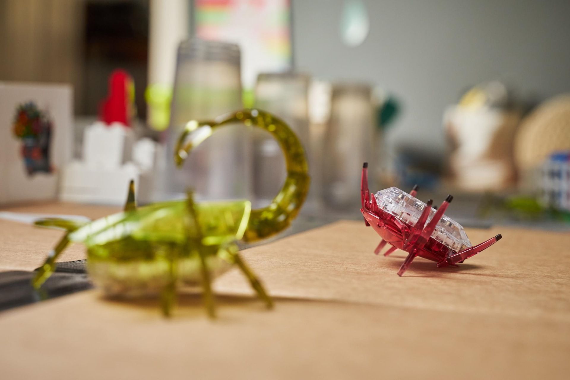 Kdo vyhraje závod, skarab nebo škorpion? | Smarťáček